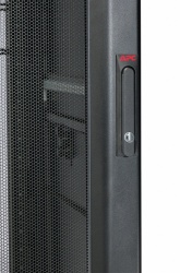 Compra APC Gabinete/Rack 19" 42U Negro 1363.64kg AR3100 | Cyberpuerta.mx