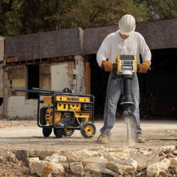 Compra DeWALT D25980 Martillo Demoledor 1800W D25980-B3 | Cyberpuerta.mx