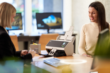 Compra Fujitsu Scanner 600x600DPI Dúplex USB3.2 Negro/Gris | Cyberpuerta.mx