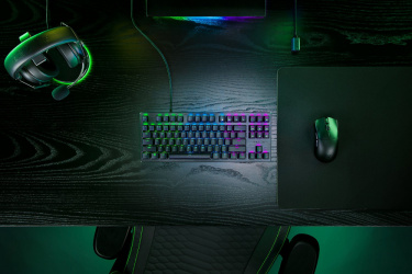 Compra Teclado Gamer Razer TKL Óptico RGB Alámbrico RZ03-05021700-R311 ...