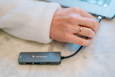 Compra Verbatim Hub USB-C HDMI USB-A 3.1 5 Gbit/s 32155 | Cyberpuerta.mx