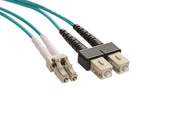 Compra Leviton Cable Fibra Óptica Multimodo OM4 LC 1m Naranja 54DLC-M01 ...