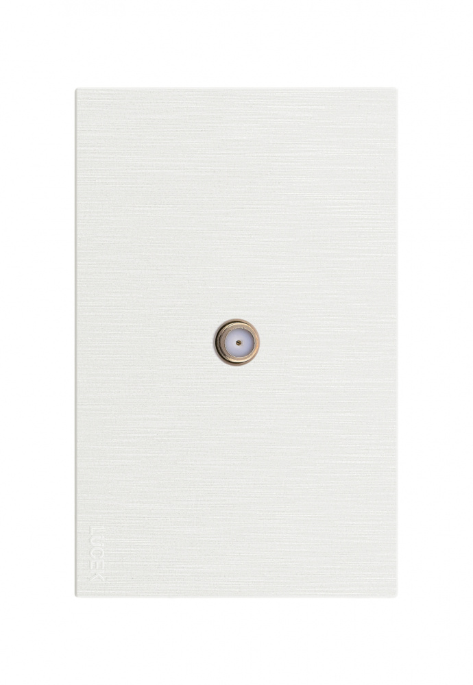 Compra Lucek Placa de Pared 1 Puerto Coaxial Blanco BF18-B | Cyberpuerta.mx