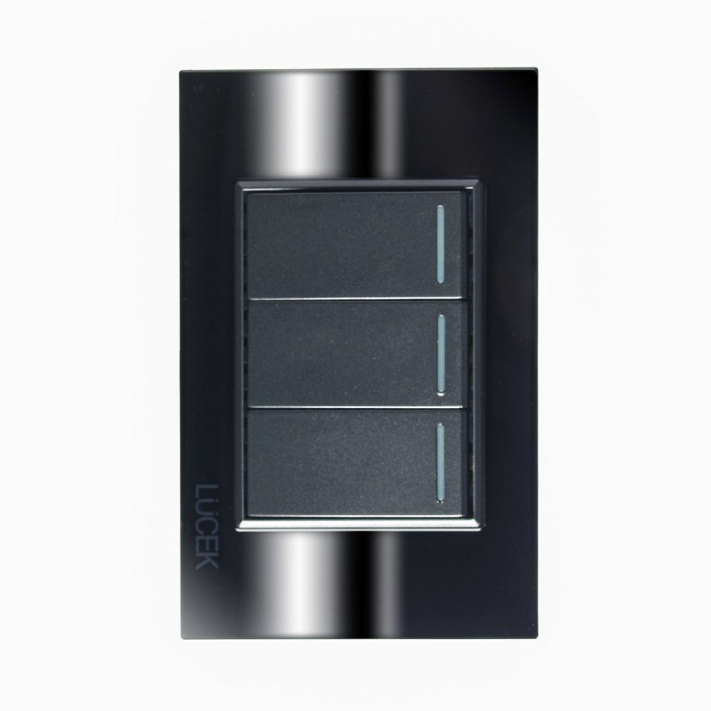 Compra Lucek Placa con Apagador BP03-CEN, 3 Interruptores, BP03-CEN | Cyberpuerta.mx
